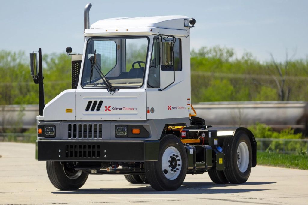 Terminal Tractor - Kalmar - Grupo Tracbel