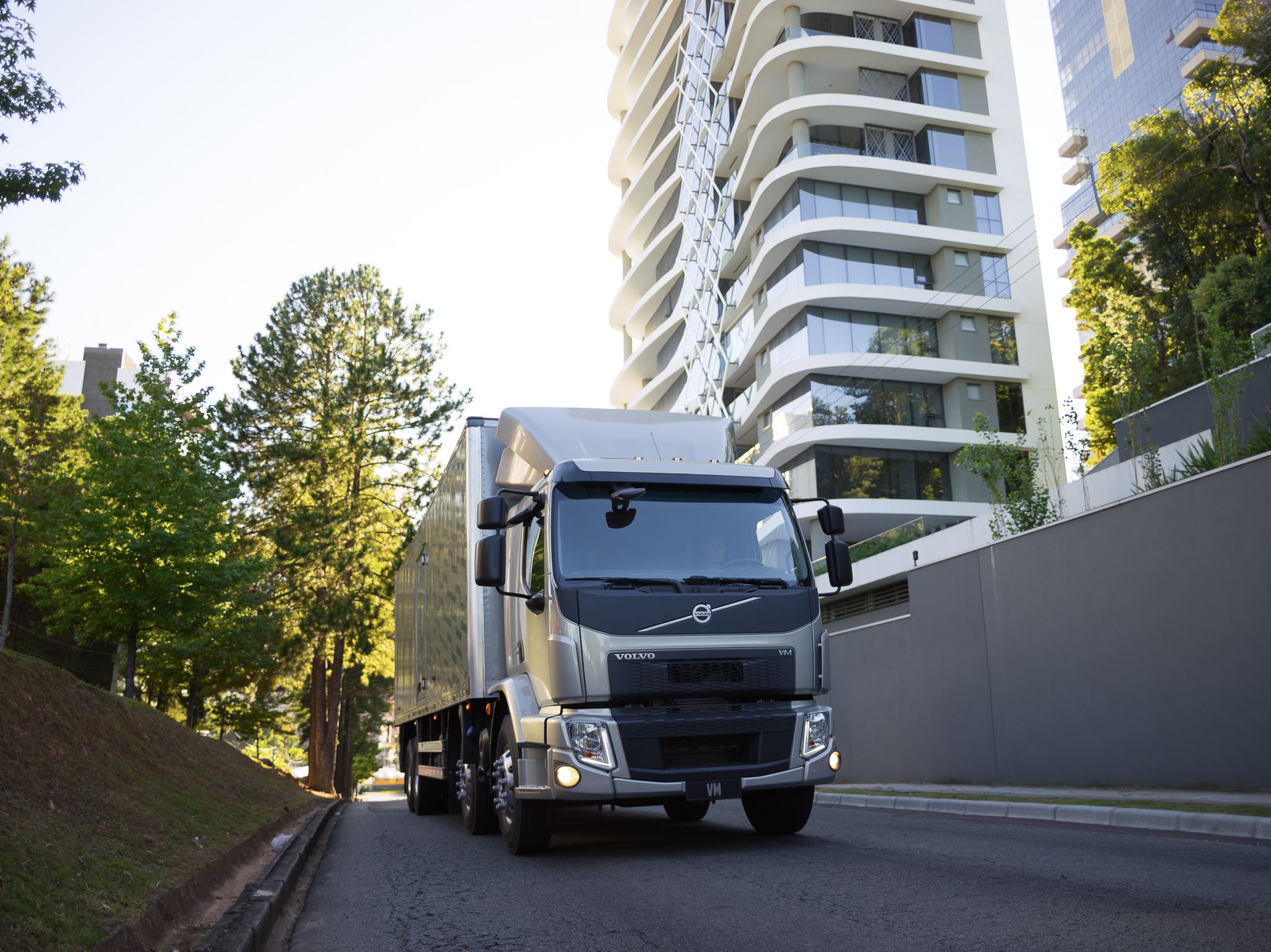 Caminhão Bitruck: A solução versátil para operações que demandam alta ...
