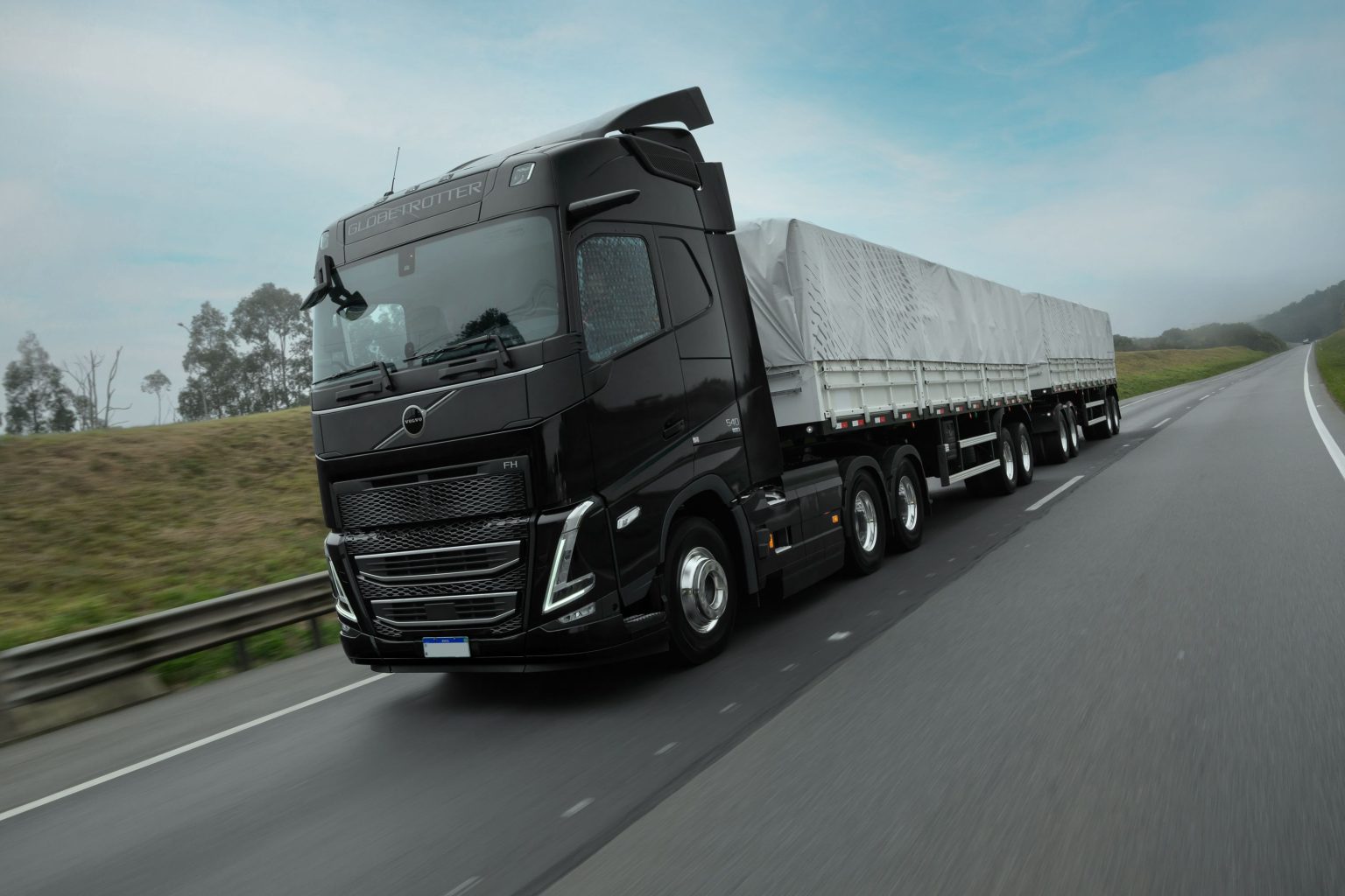 Caminhão Bitruck: A solução versátil para operações que demandam alta ...
